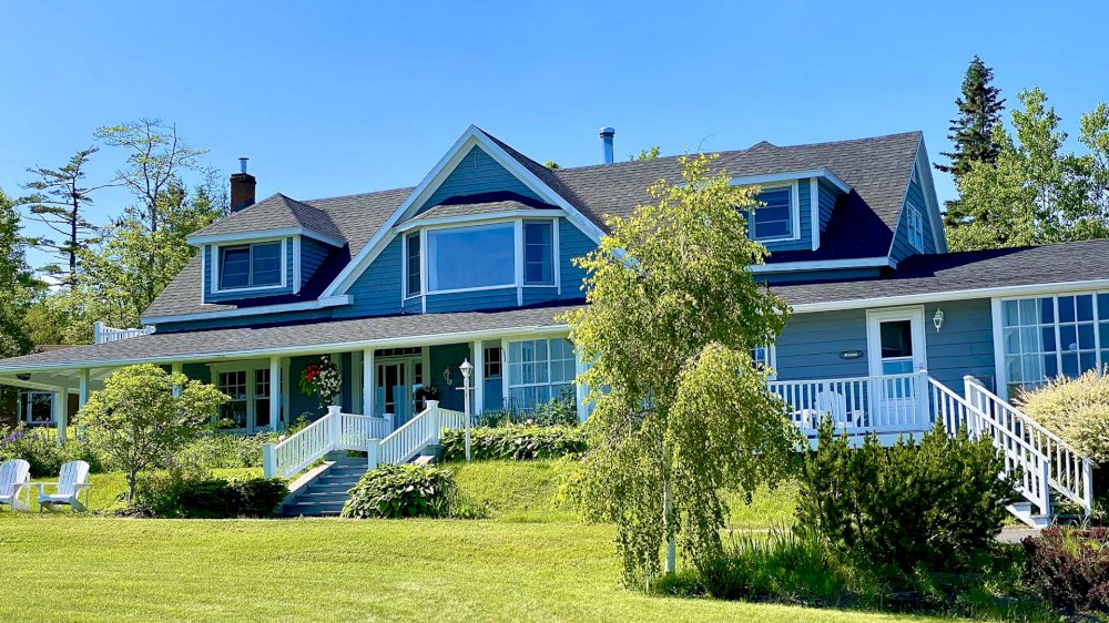 Places To Stay – Village of Baddeck